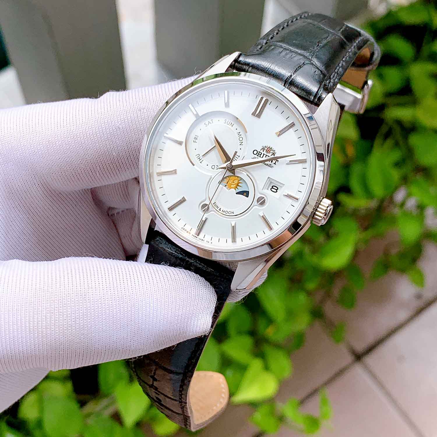 ORIENT SUN AND MOON GEN 5 RN-AK0305S (RA-AK0305S10B) Used